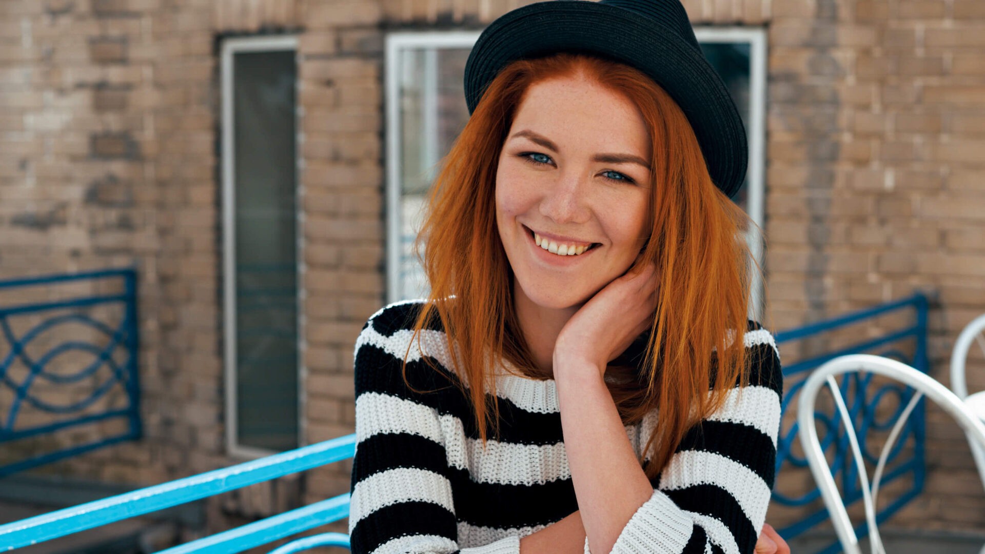 Debbi — Universal Music